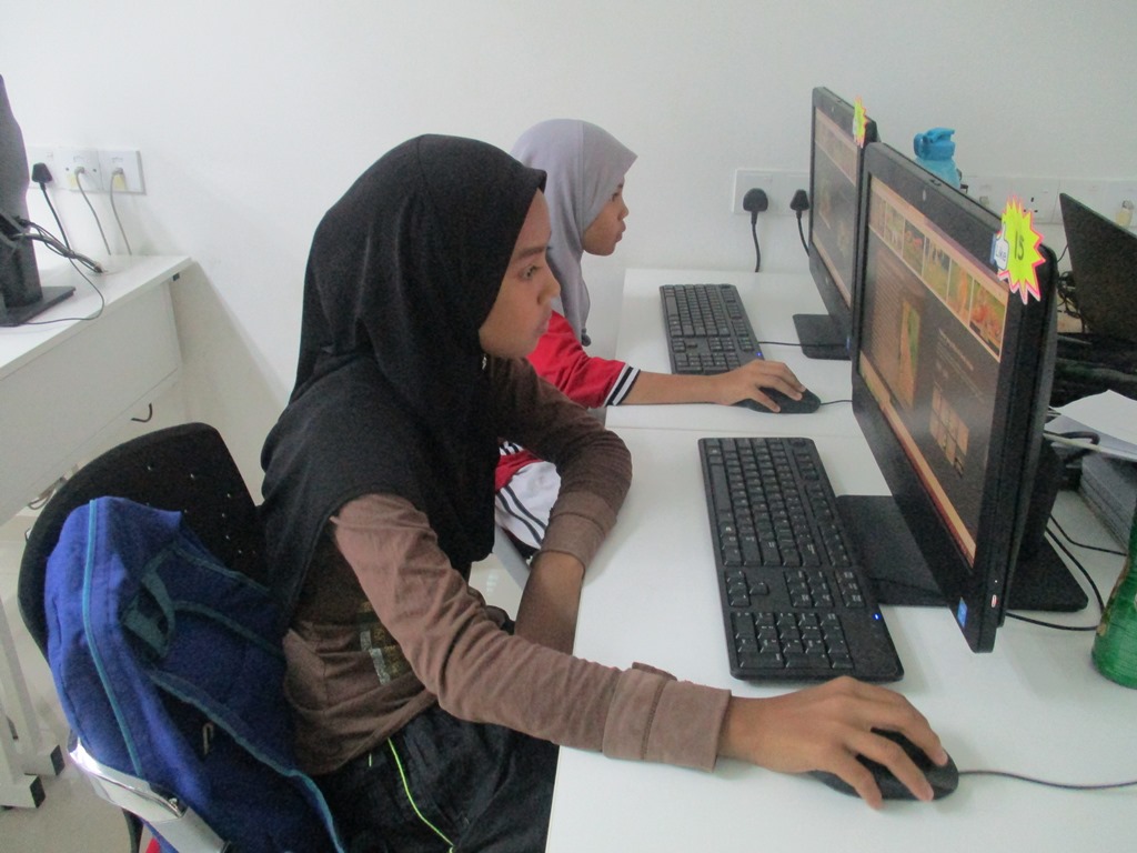 Kelas cara-cara mengambil gambar daripada Internet – NADI Karangan